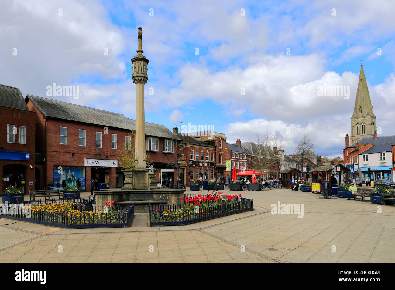 The Market Harborough Memorial and St Dionysius church, Market ...