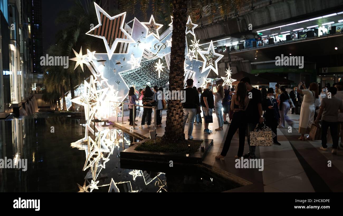 Christmas Decorations at Siam Paragon, Bangkok, Thailand สยามพารากอน ...