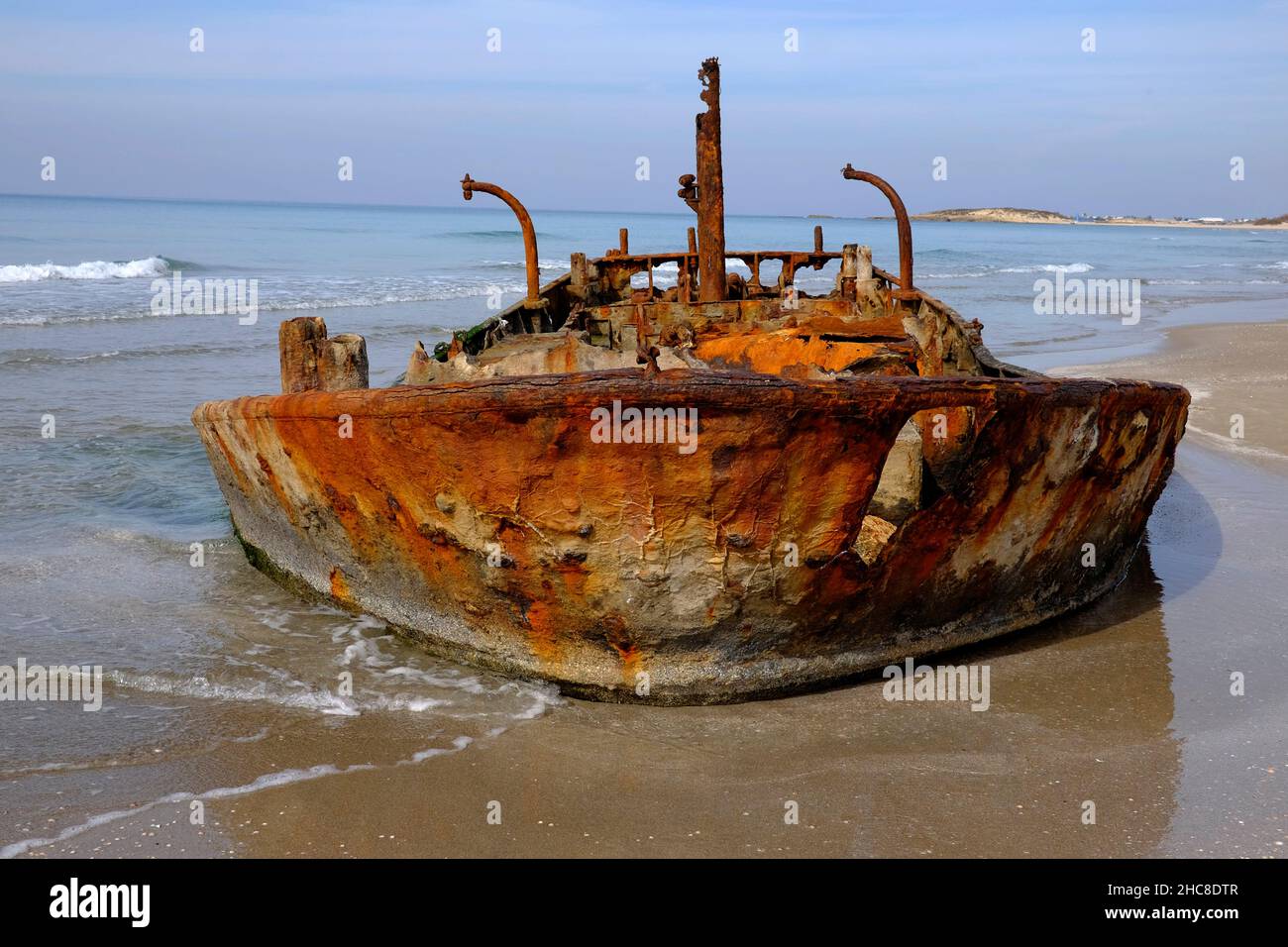 Beached ship hi-res stock photography and images - Alamy