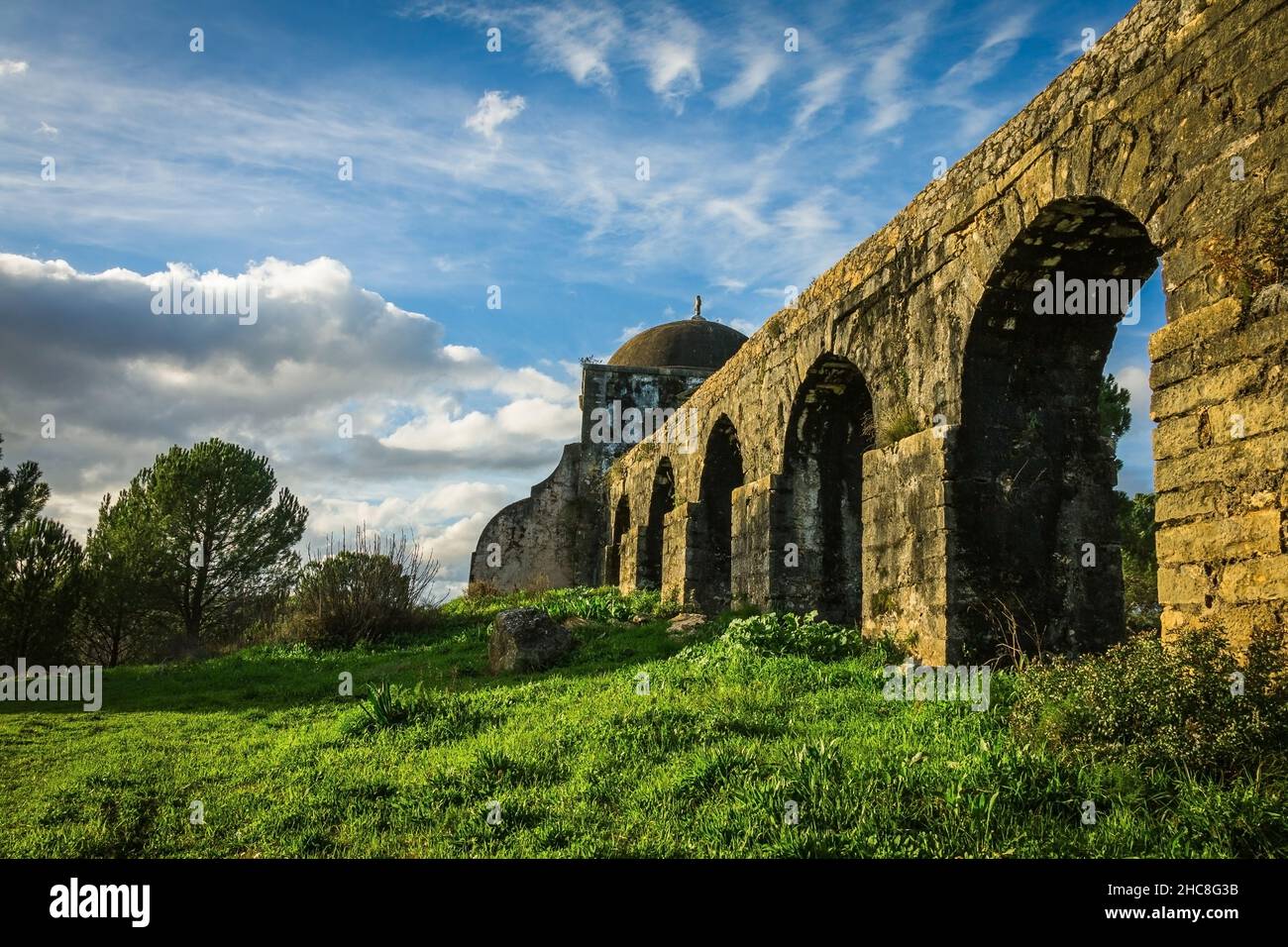 Acueducto rural hi-res stock photography and images - Alamy