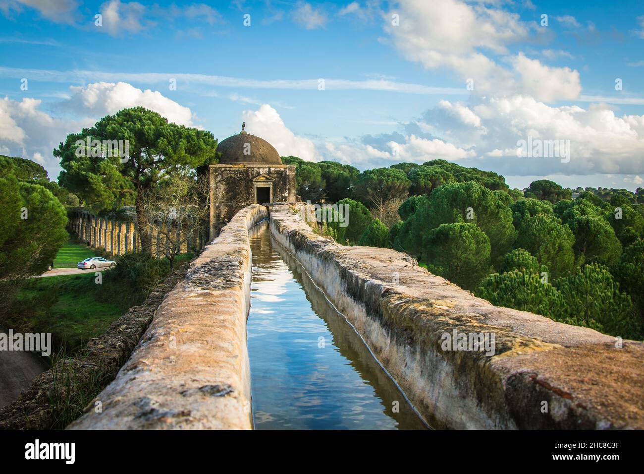 Acueducto rural hi-res stock photography and images - Alamy