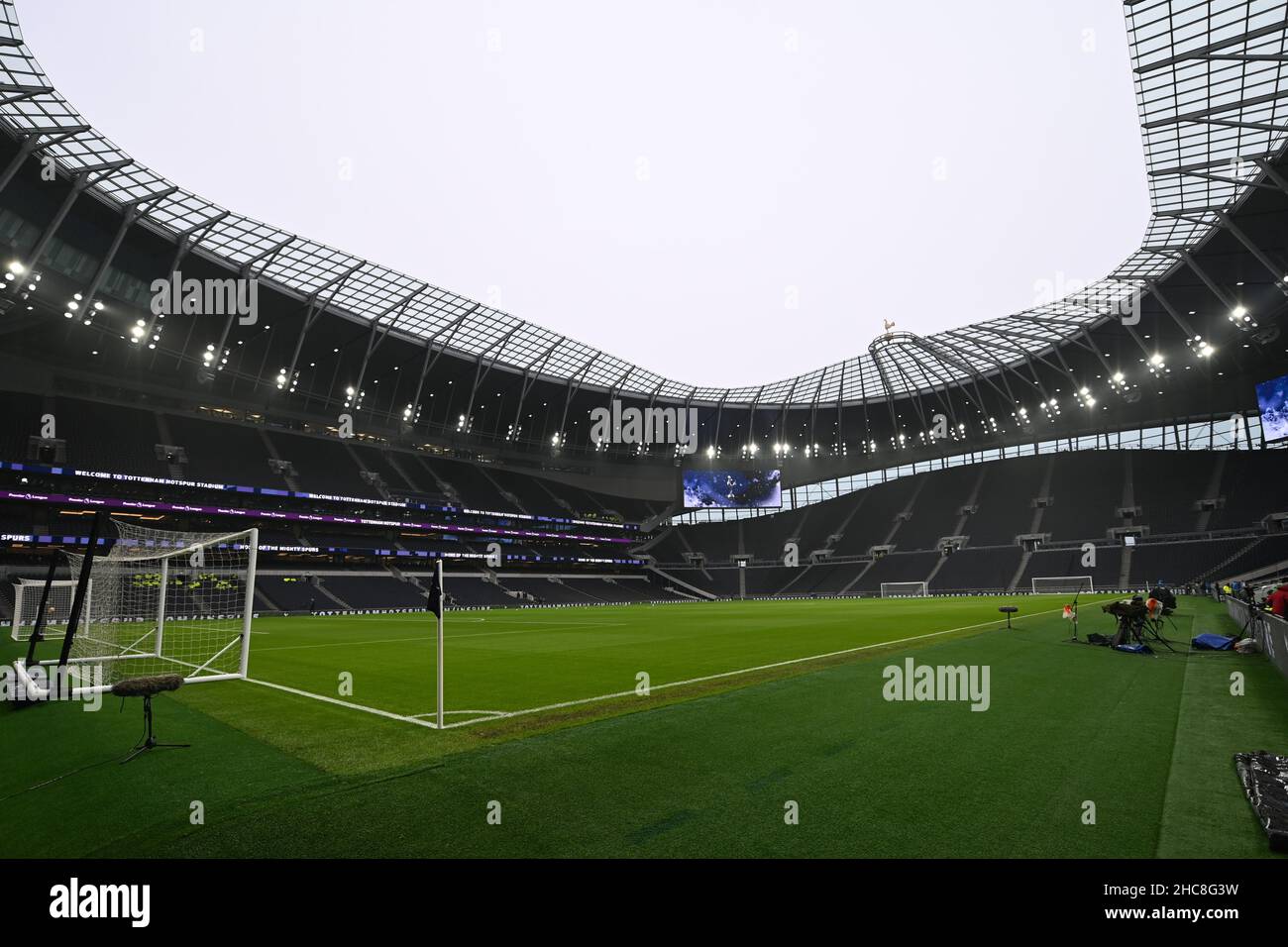 26th December 2021; Tottenham Hotspur Stadium. Tottenham, London ...