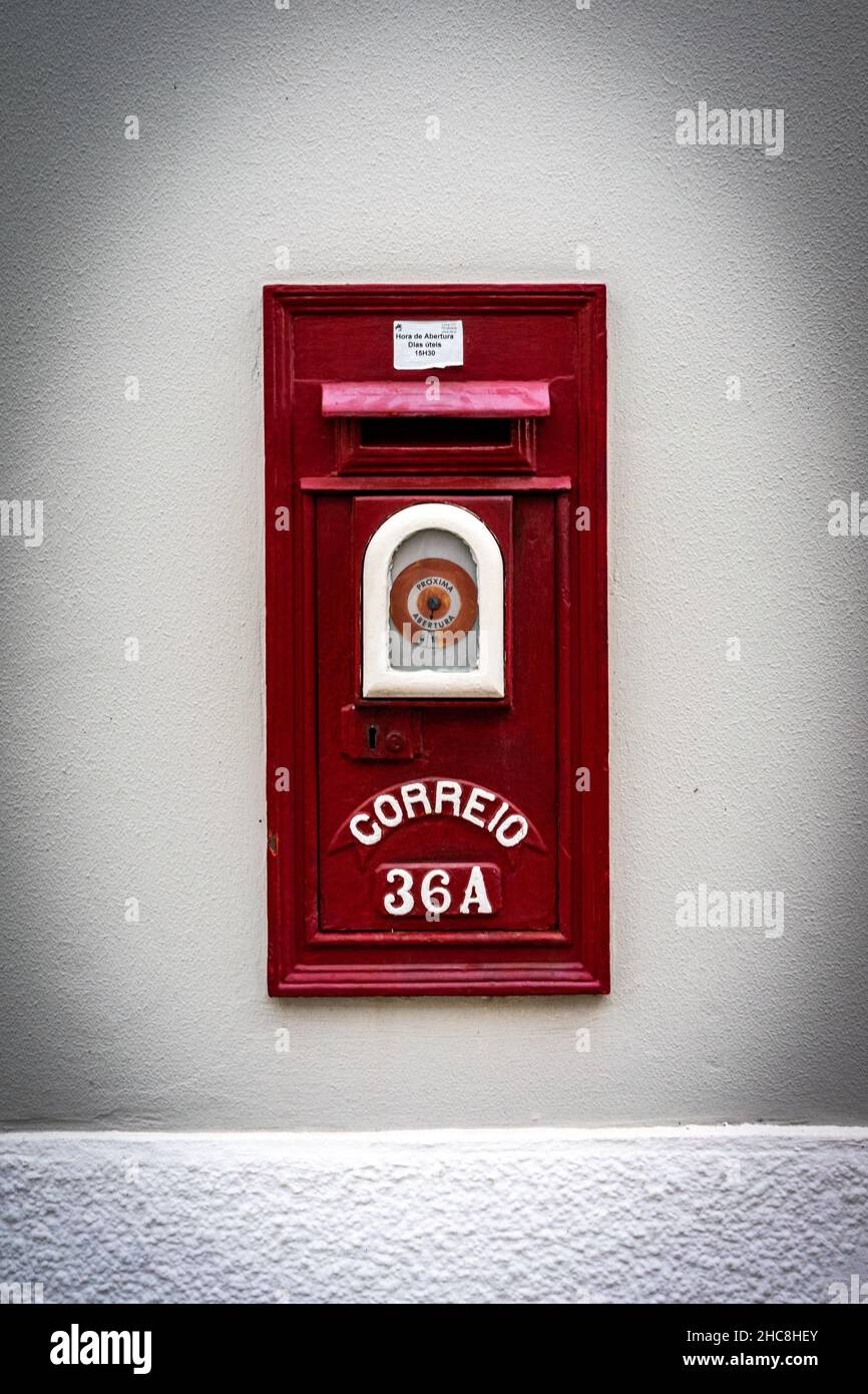 Vertical shot mailbox hi-res stock photography and images - Alamy