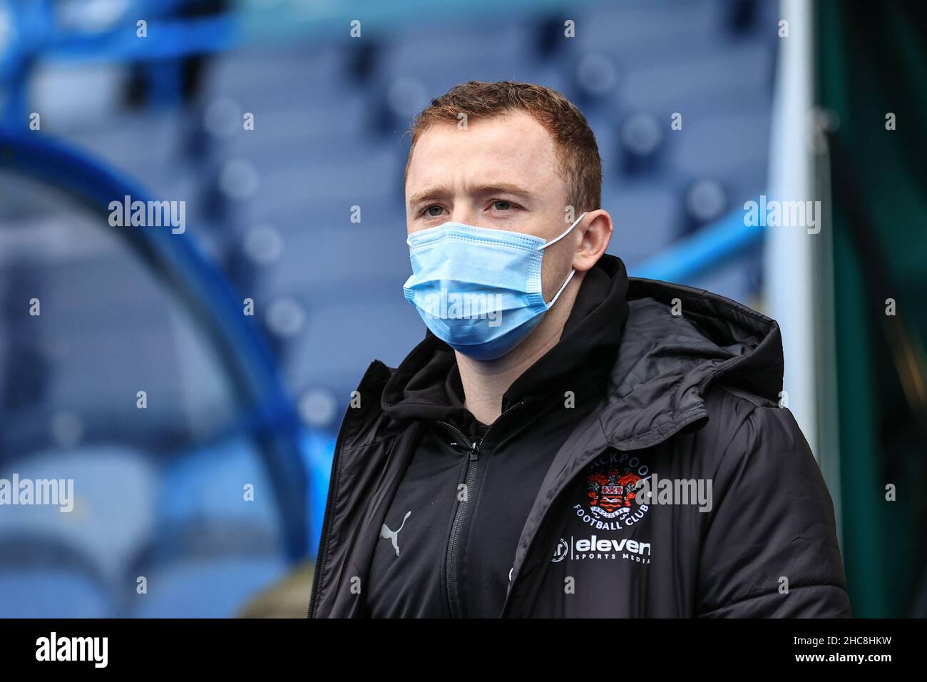 Shayne Lavery #19 of Blackpool arrives at the John Smiths Stadium Stock ...
