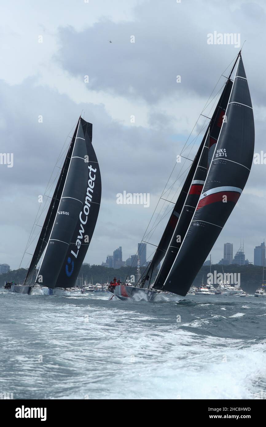 Sydney Harbour, Sydney, Australia. 26th Dec, 2021. Rolex Sydney Hobart ...