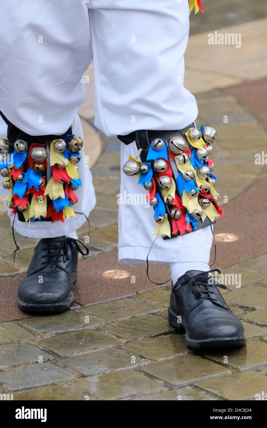 Gloucester, UK. 26th Dec, 2021. Morris Men and Mummers perform in front ...