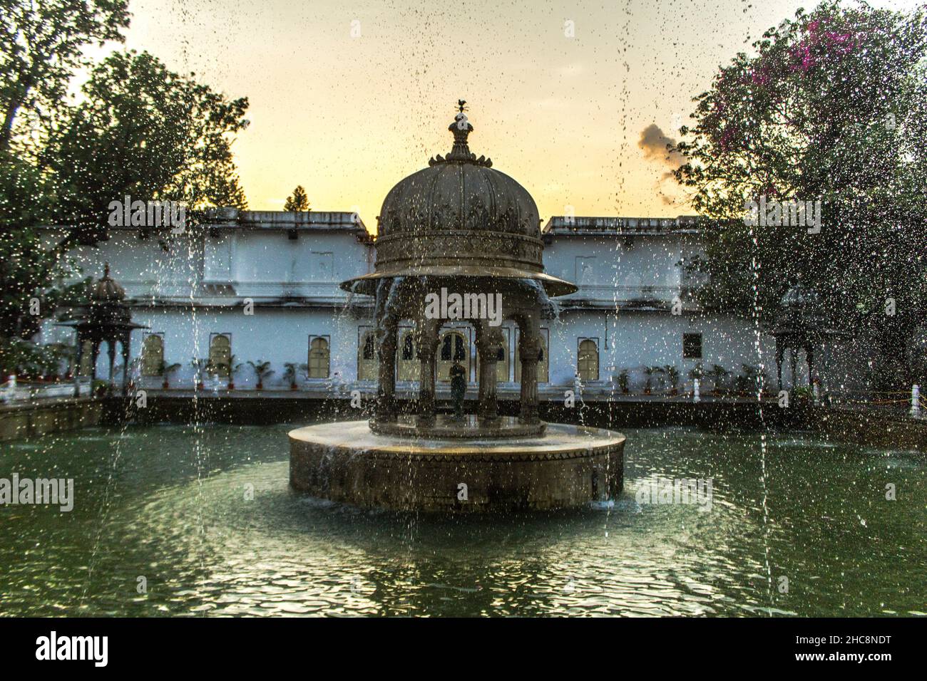Hindu rajput king hi-res stock photography and images - Alamy