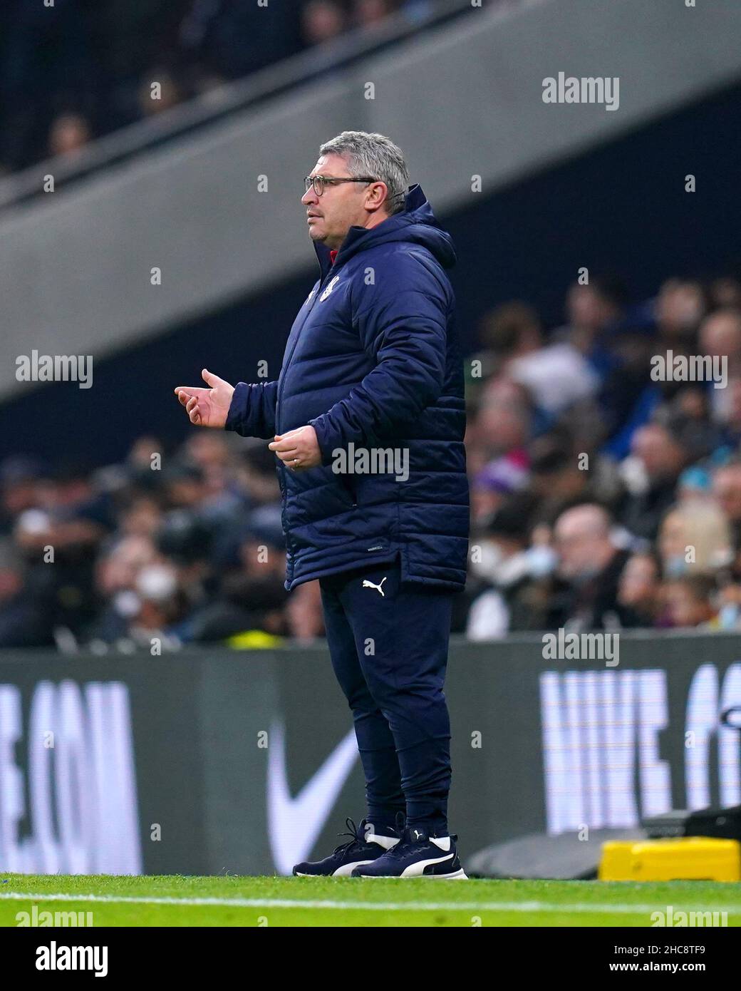 Osian roberts crystal palace hi-res stock photography and images - Alamy