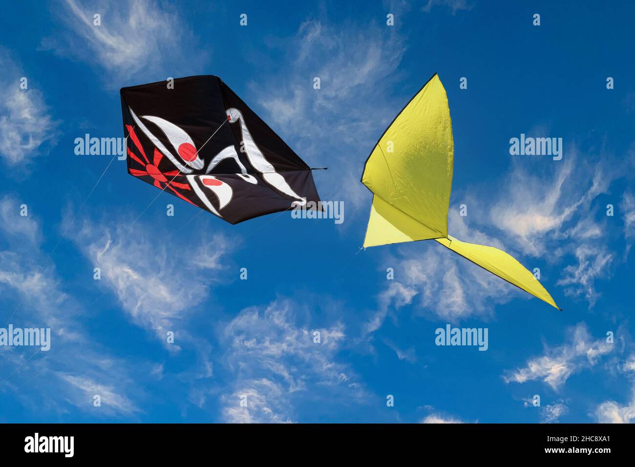 Flying kite no wind hi-res stock photography and images - Alamy