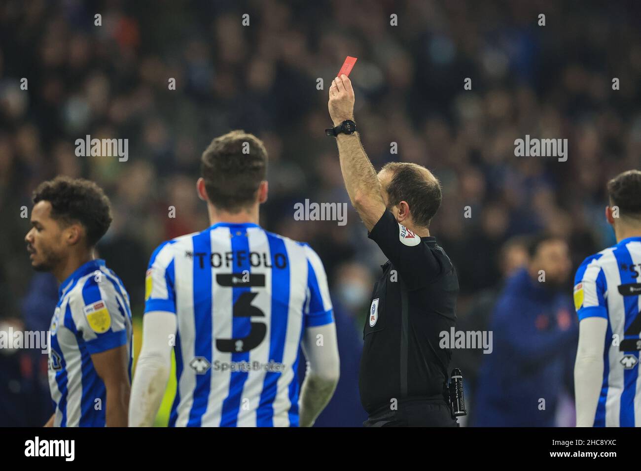 Second yellos hi-res stock photography and images - Alamy