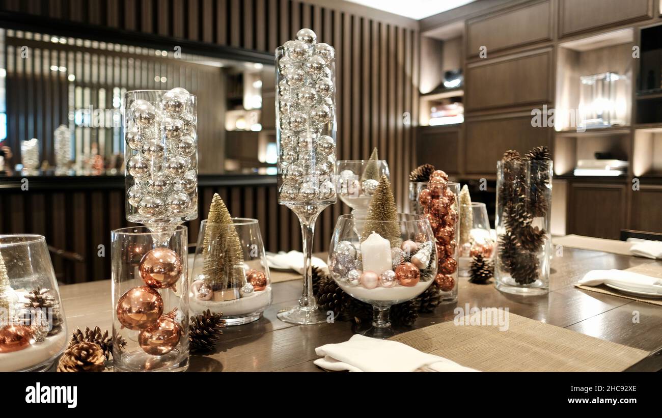 Christmas Tree Dinner Table Decorations JW Marriott Hotel Bangkok ...