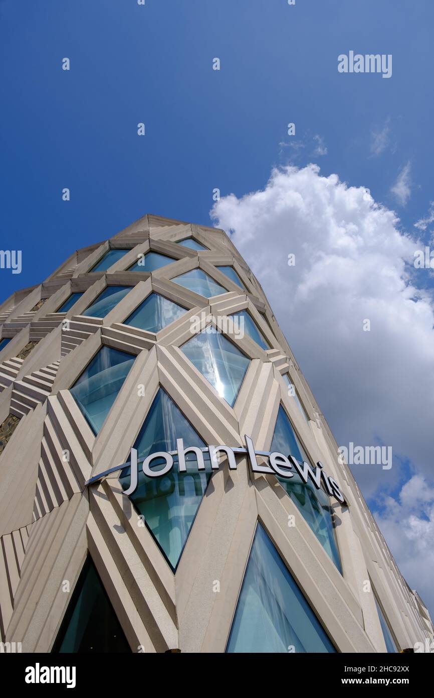 John lewis leeds retail hi-res stock photography and images - Alamy