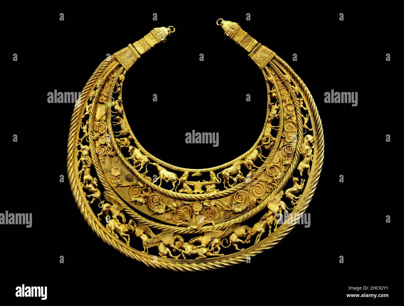 Scythian Gold, Pectoral. Collection of National Hystory Museum ...