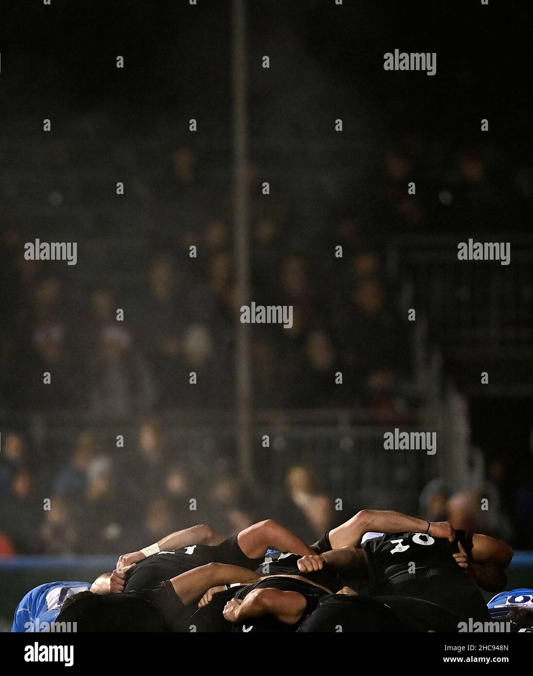 Rugby scrum steam hi-res stock photography and images - Alamy
