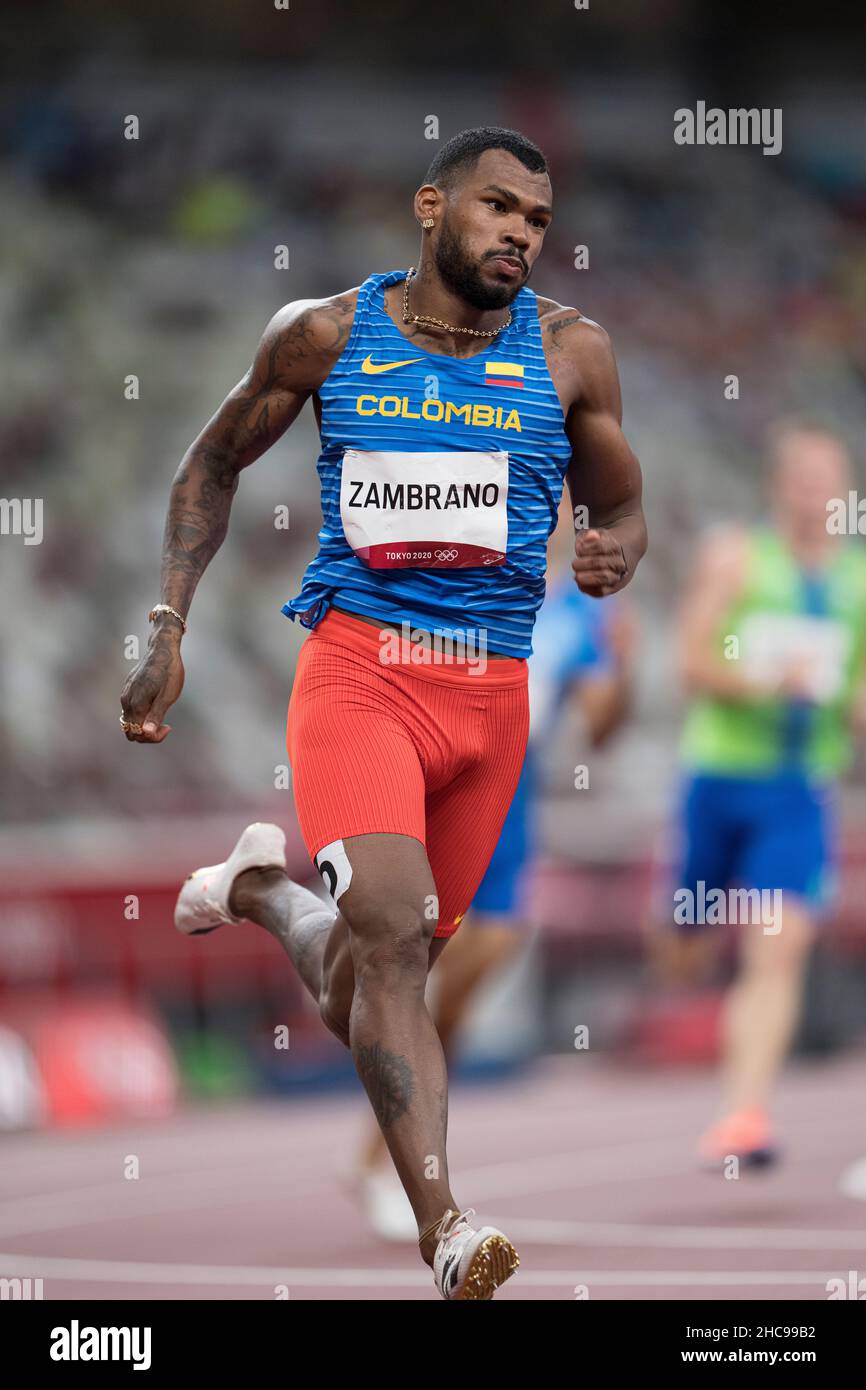 Anthony Zambrano participating in the semi-final of the 400 meters of ...