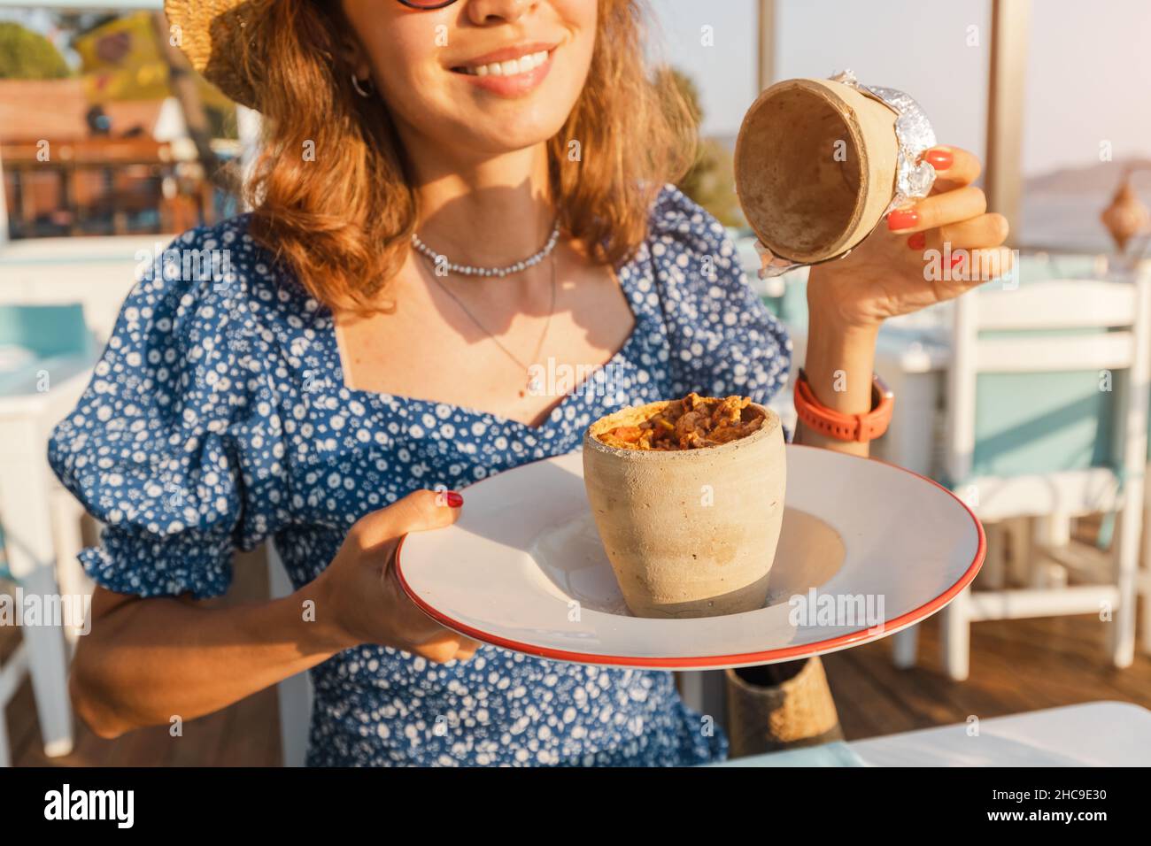 Woman eating kebab hi-res stock photography and images - Alamy