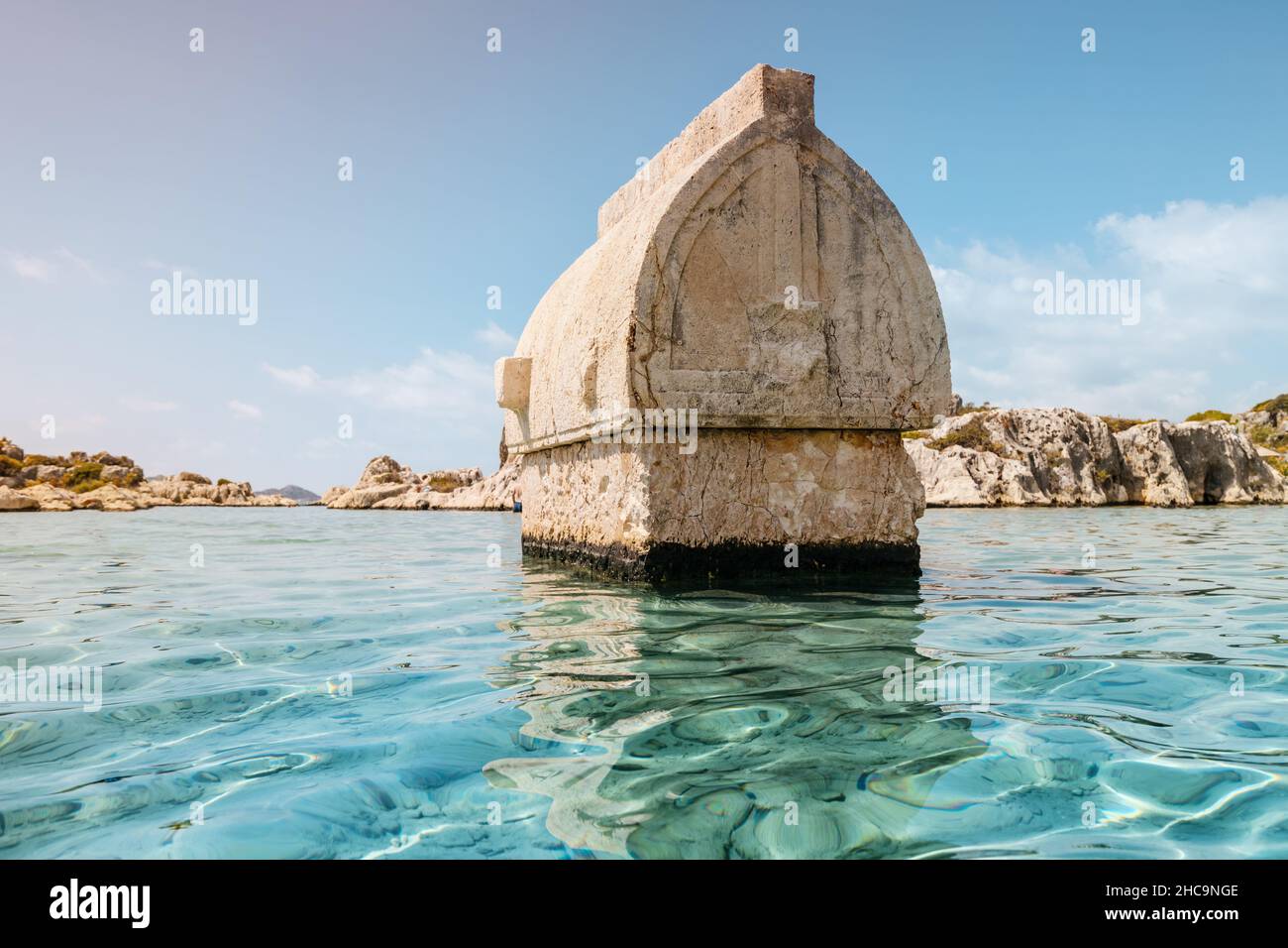 Sunken grave hi-res stock photography and images - Alamy