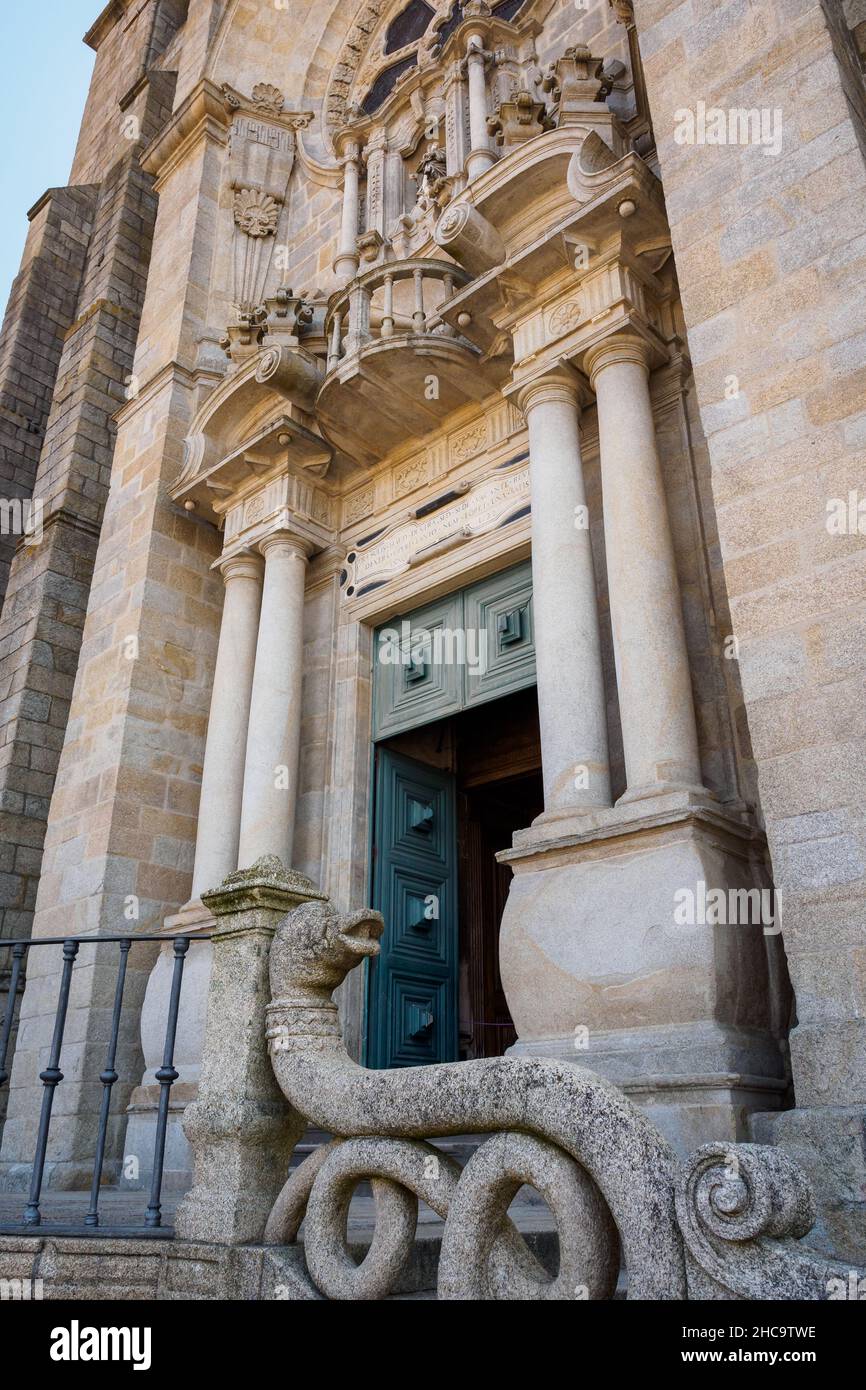 Main entrance to the cathedral in Porto, Portugal Stock Photo - Alamy