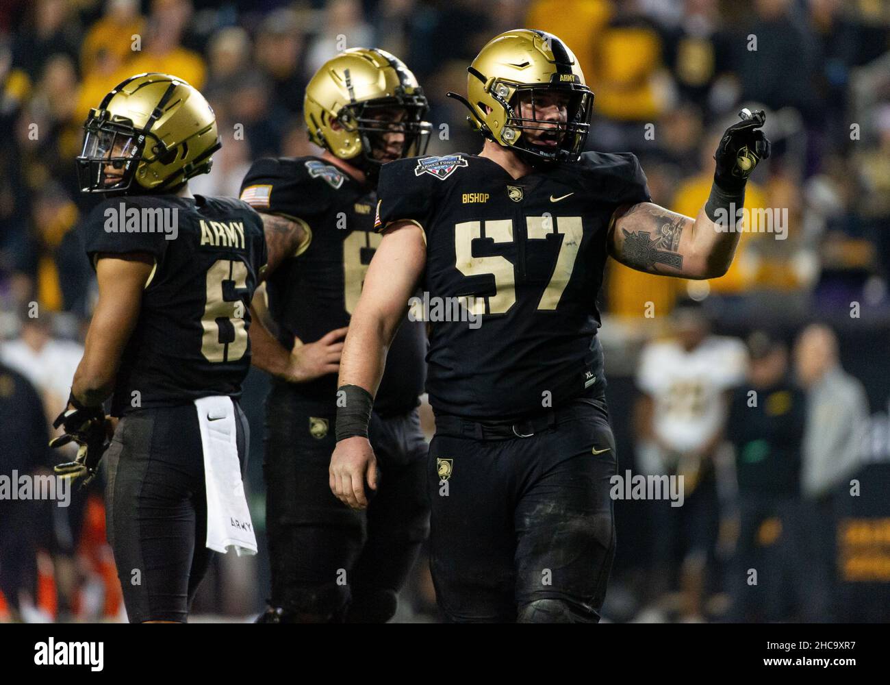 Fort Worth, Texas, USA. 22nd Dec, 2021. Army Black Knights offensive ...