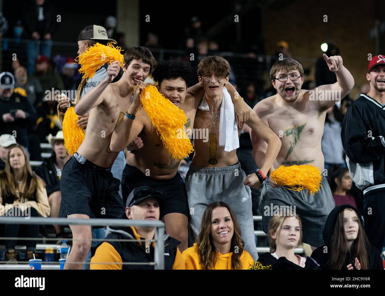Texas football fans 2021 hi-res stock photography and images - Alamy