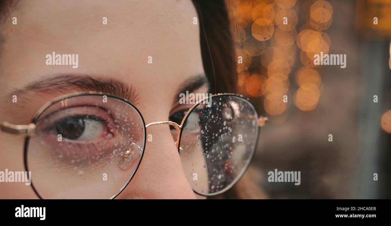 Eyes myopia hi-res stock photography and images - Alamy
