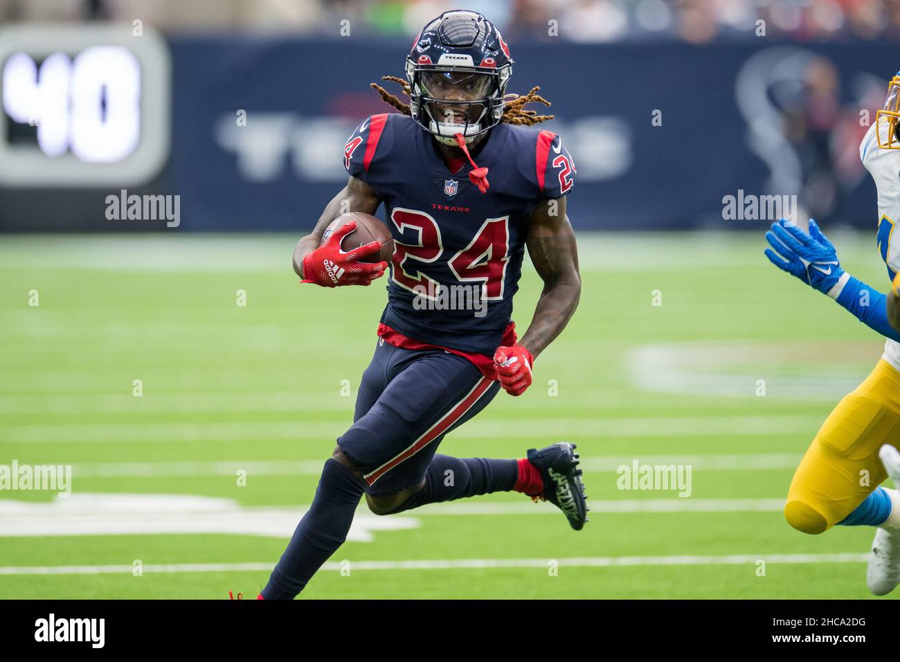 Houston, TX, USA. 26th Dec, 2021. Houston Texans cornerback Tremon ...