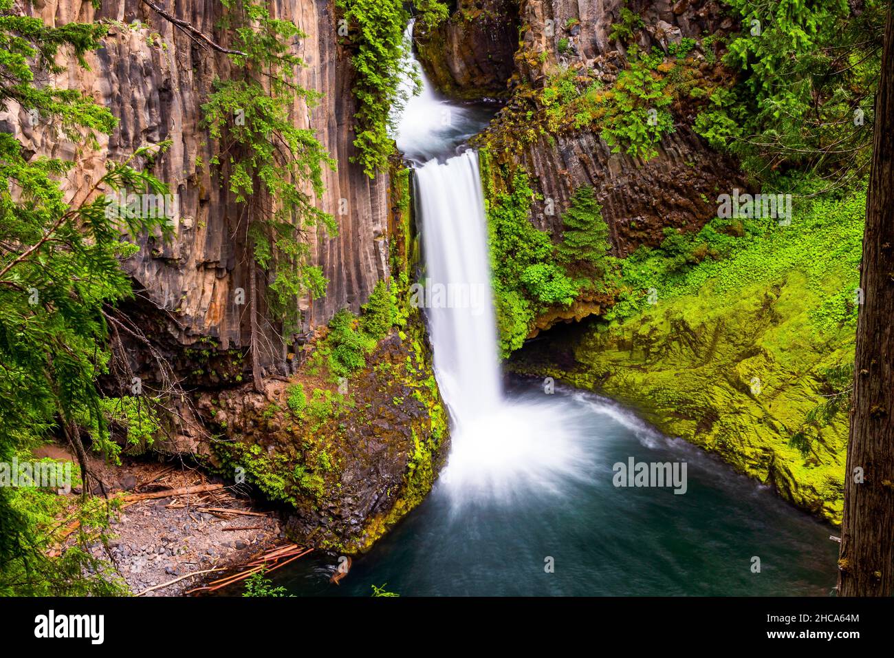 Babbling hi-res stock photography and images - Alamy