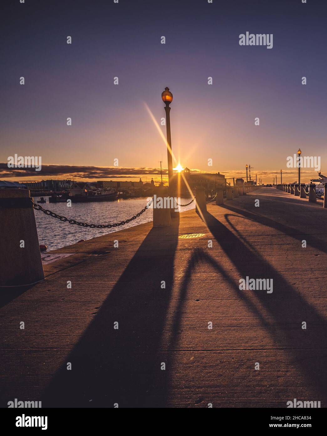 Chicago marine bay hi-res stock photography and images - Alamy