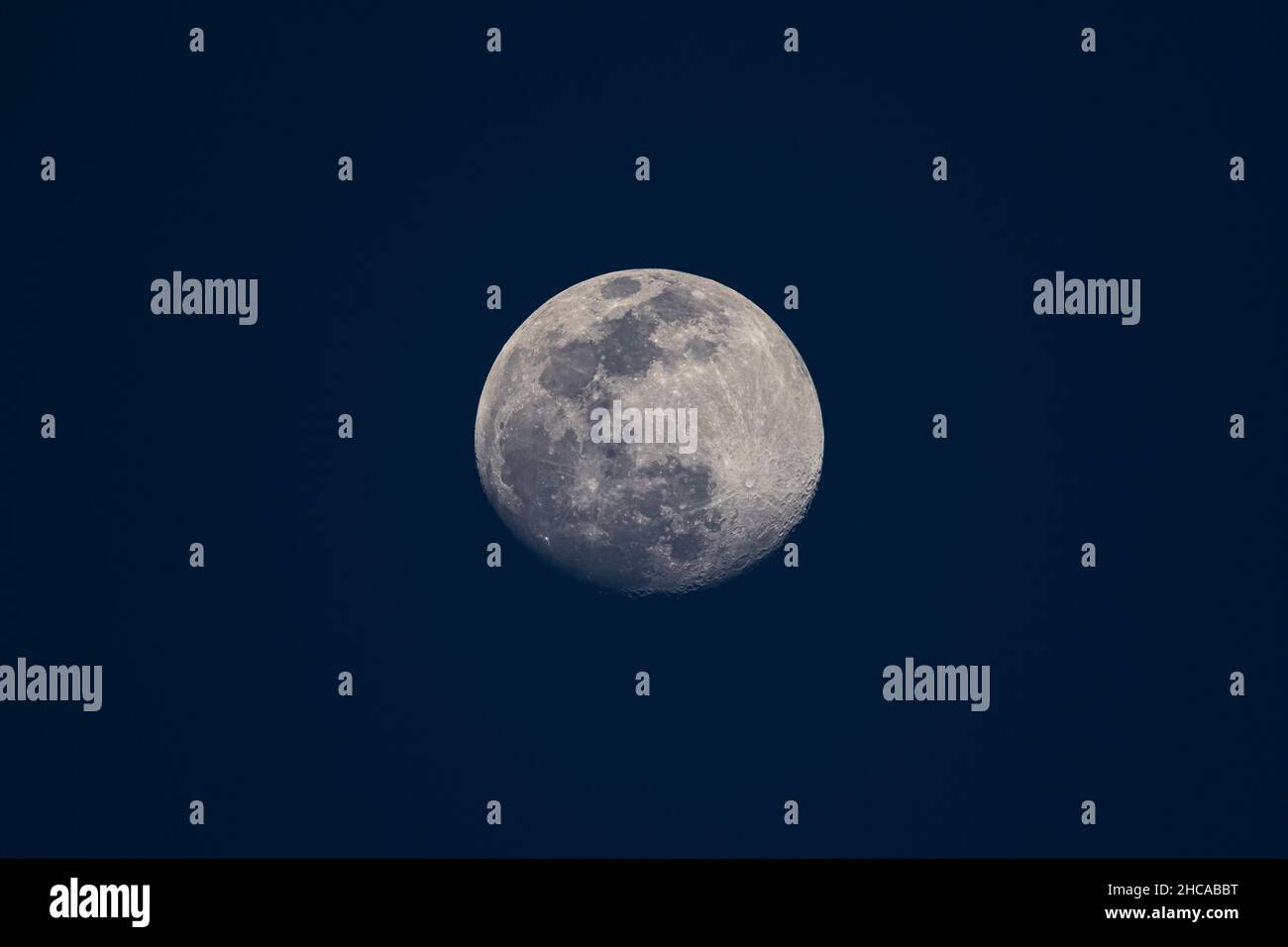 Lighting up the night sky hi-res stock photography and images - Alamy