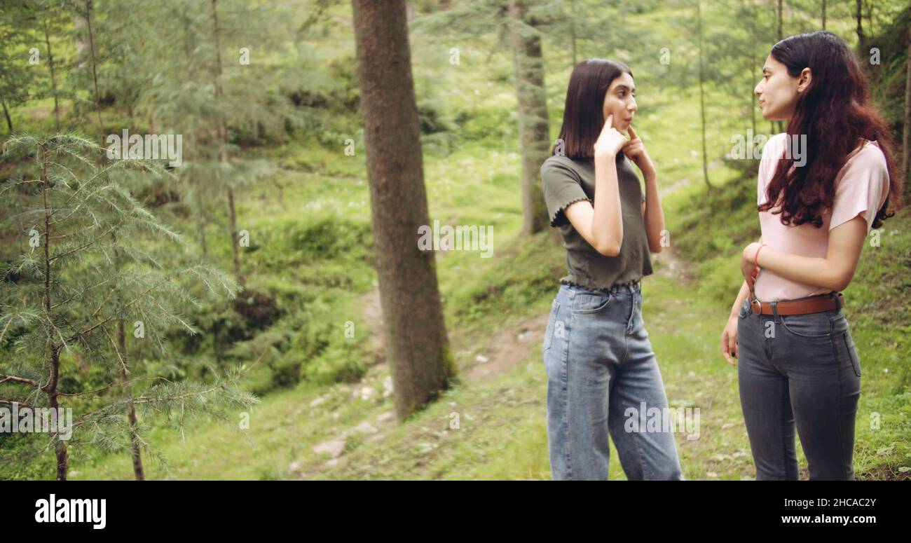 Pressing cheeks hi-res stock photography and images - Alamy