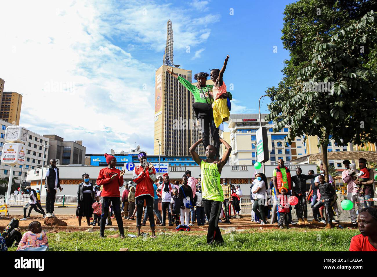 Nairobi, Kenya. 25th Dec, 2021. A group of Kenyan children Acrobats ...