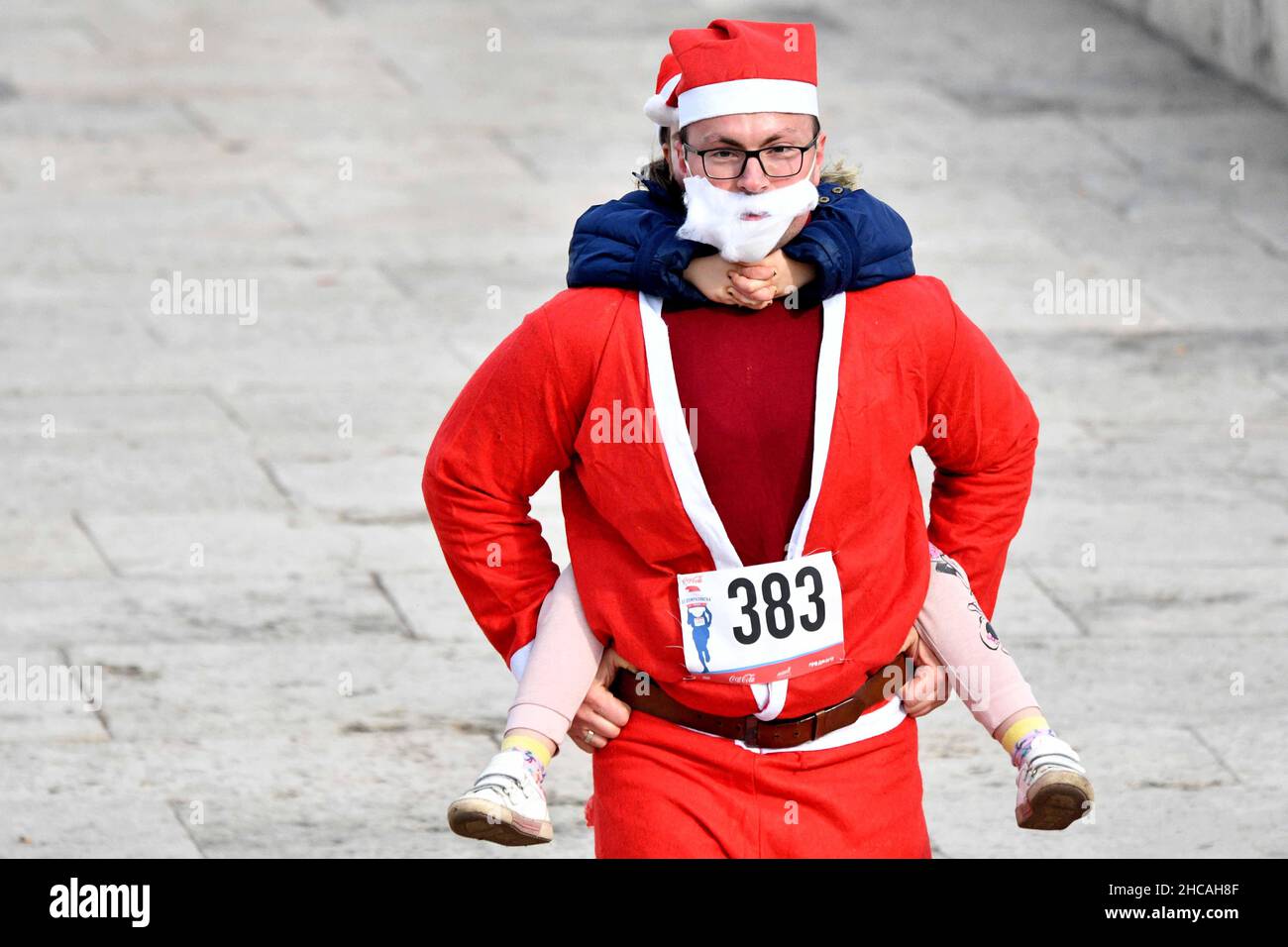 Santa claus race 2021 hi-res stock photography and images - Alamy