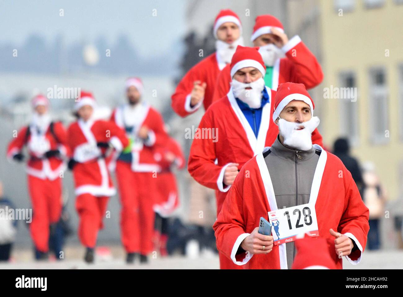 Santa claus race 2021 hi-res stock photography and images - Alamy