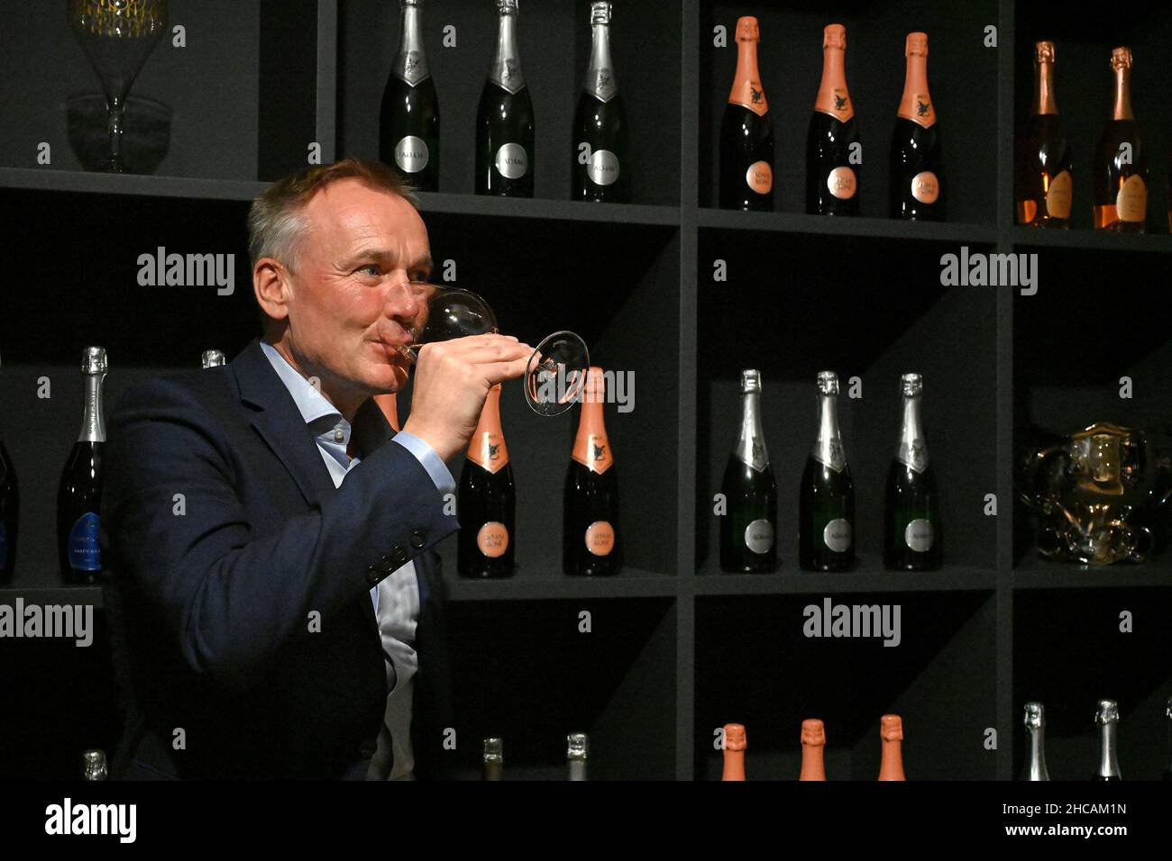 Wiesbaden, Germany. 29th Nov, 2021. Andreas Brokemper, CEO of the ...