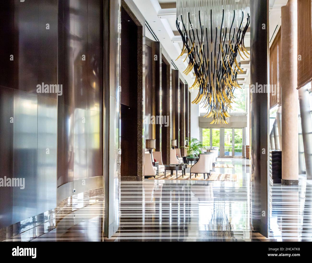 The ritz carlton hotel lobby interior hi-res stock photography and ...