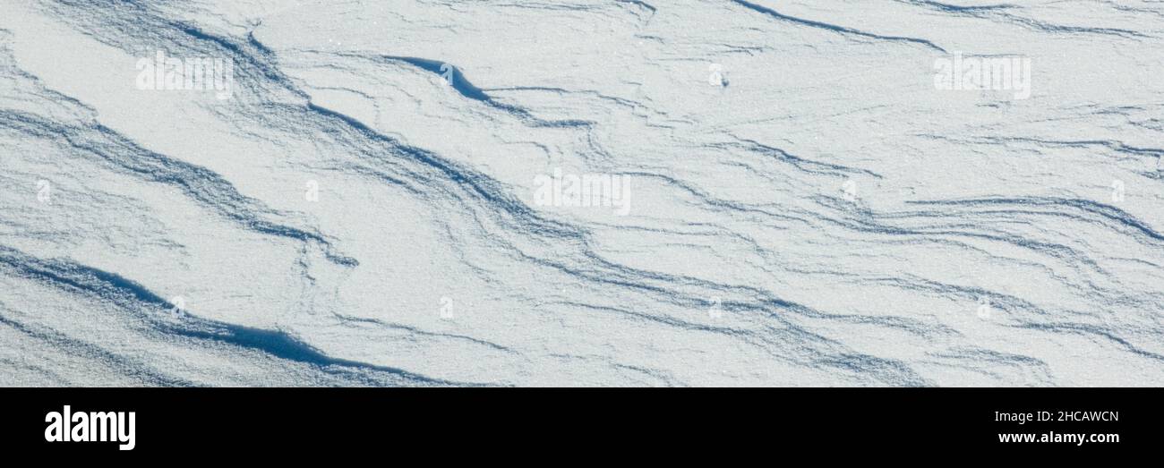 Snow texture with snow waves. Winter nature background. Banner Stock ...
