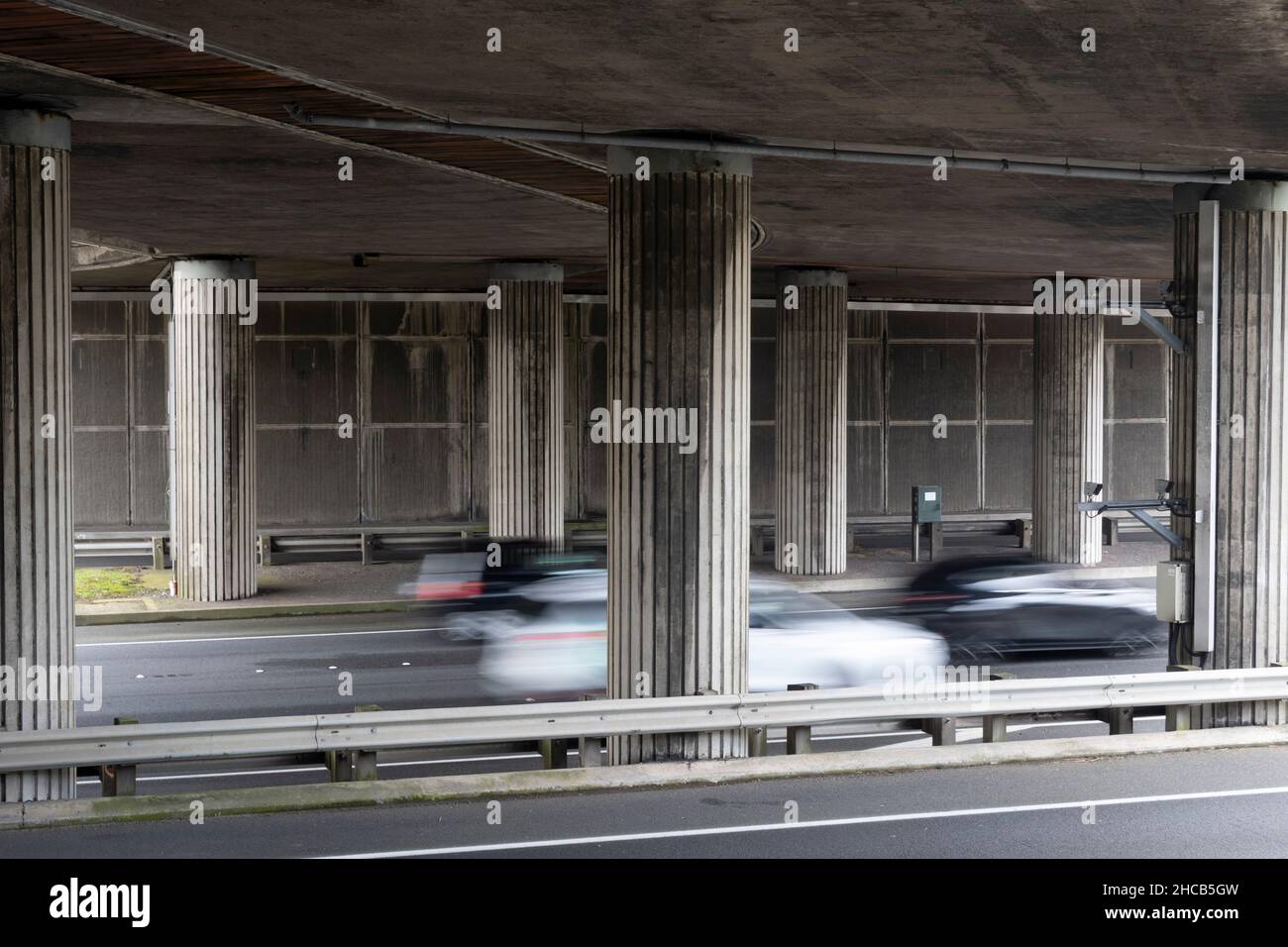 Urban motorway hi-res stock photography and images - Alamy
