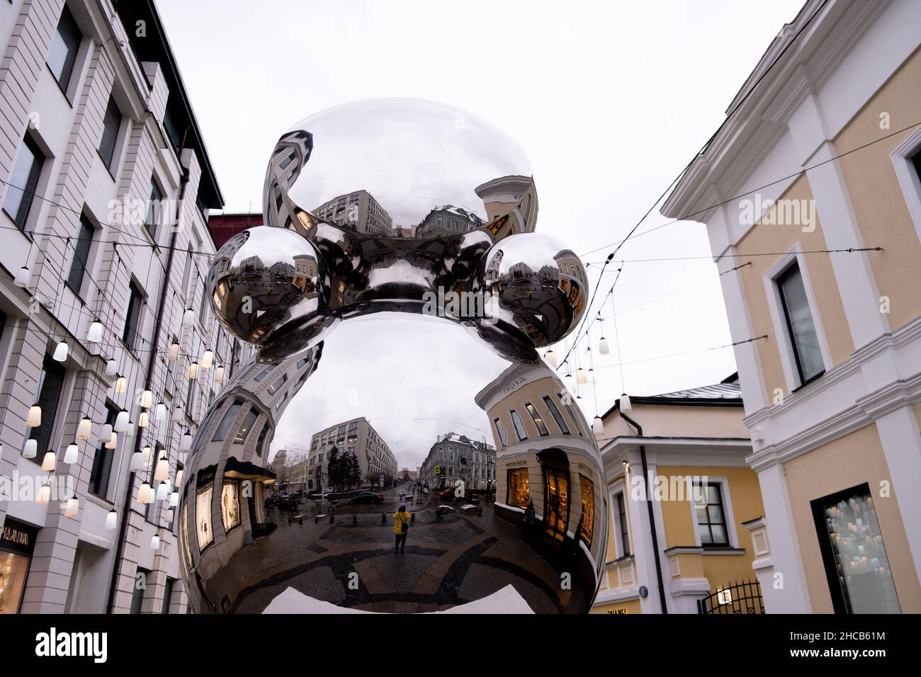 Five meter high hi-res stock photography and images - Alamy