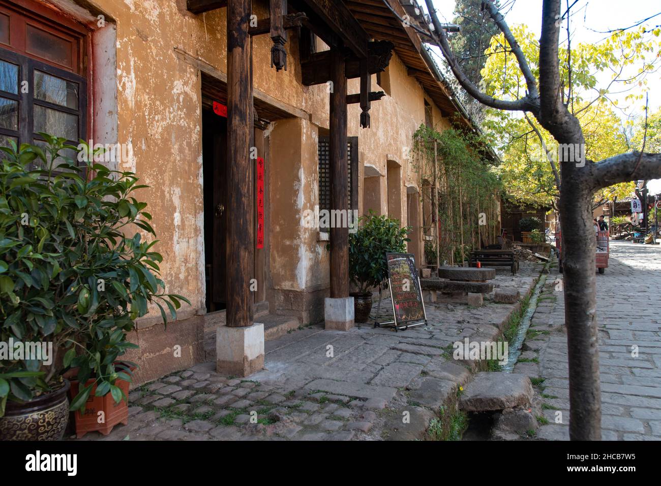 Shaxi. Halfway between Dali and Lijiang, a real ancient city with an ...