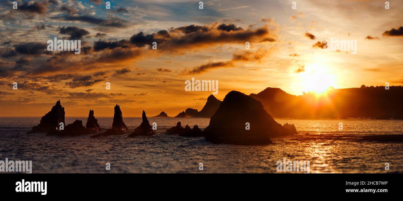 Beautiful sunset scenery in a Spanish landscape Stock Photo - Alamy
