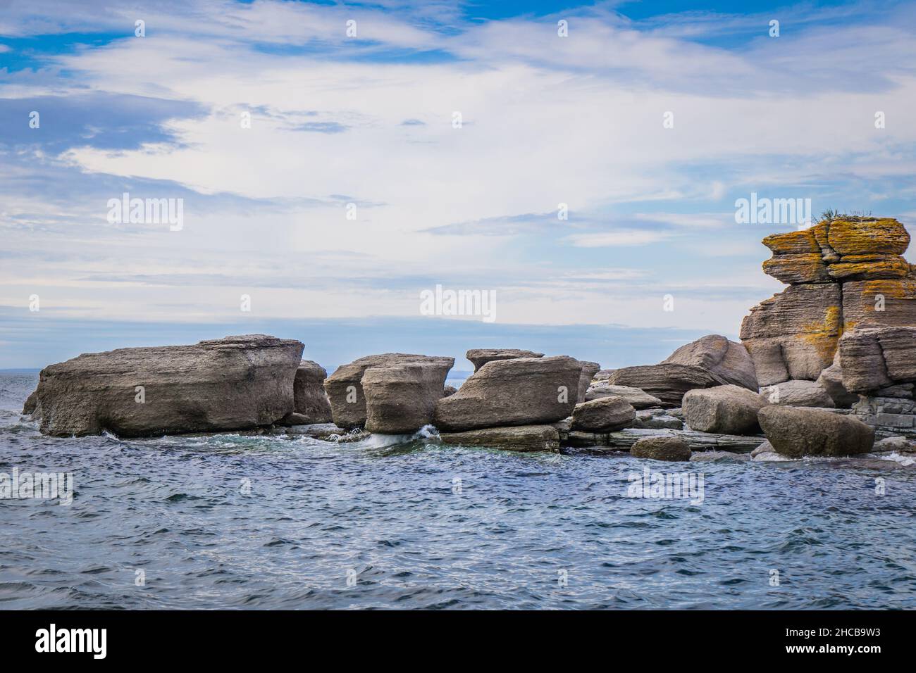 Limestone monoliths hi-res stock photography and images - Alamy