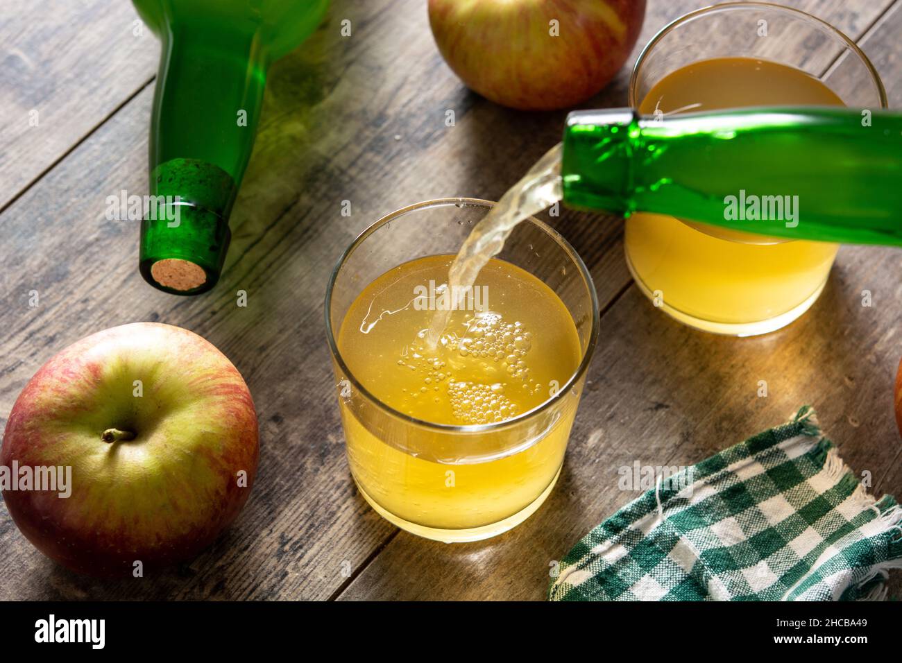 Pouring delicious cider glass hi-res stock photography and images - Alamy