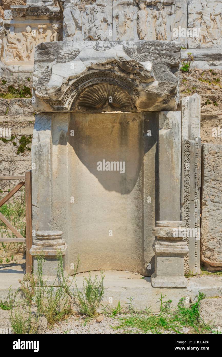 Magnificently beautiful amphitheatre and marble carved decorations ...