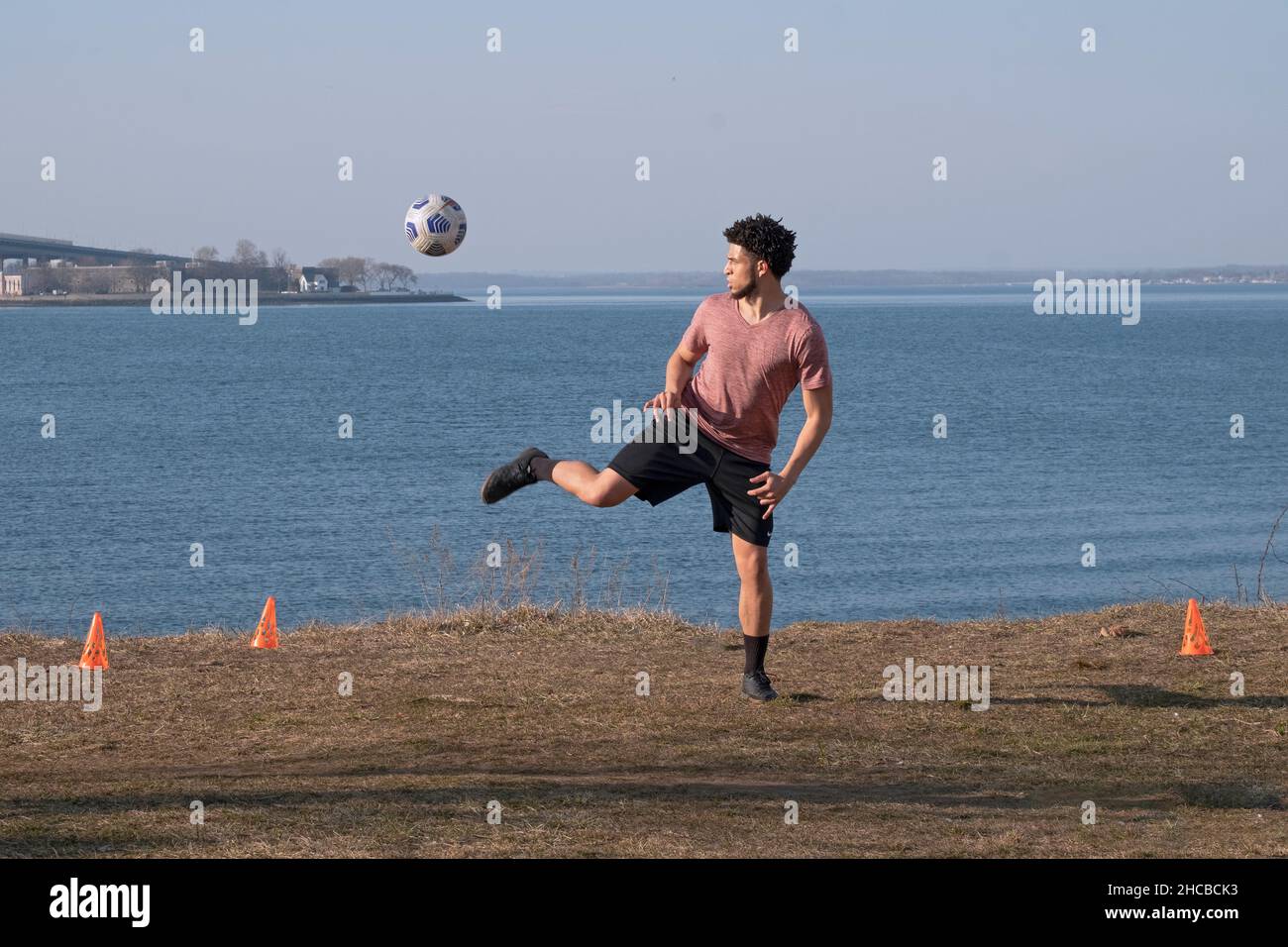Spot the ball hi-res stock photography and images - Alamy