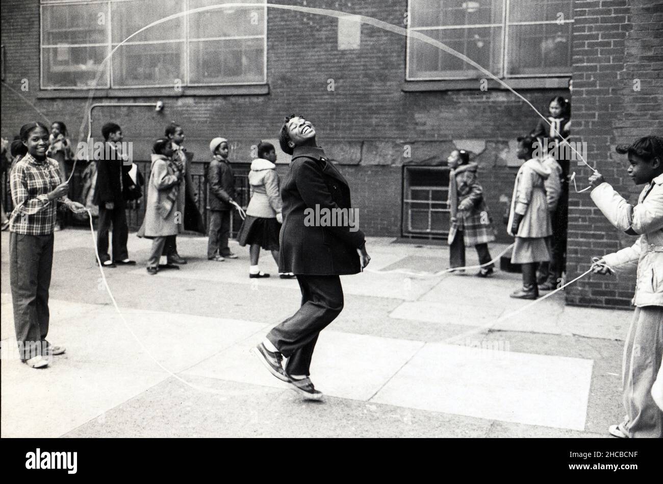 African american girls jump rope hi-res stock photography and images ...