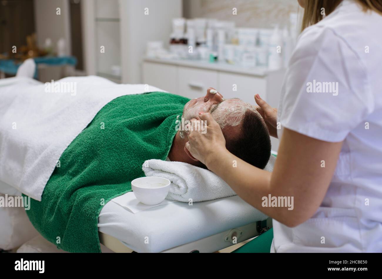 Face cream face beauty hi-res stock photography and images - Alamy