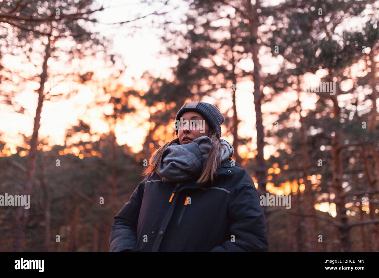 Warm clothing from the waist up hi-res stock photography and images - Alamy