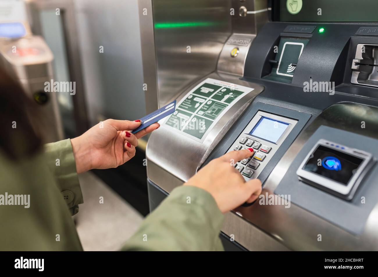 Payment card system hi-res stock photography and images - Alamy