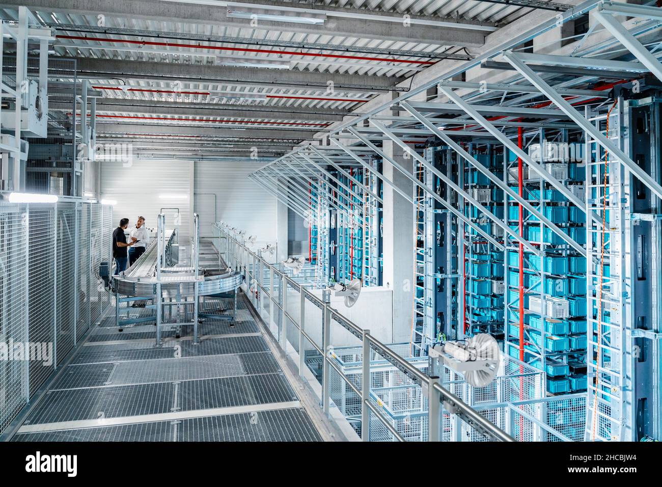 Conveyor belt side hi-res stock photography and images - Alamy