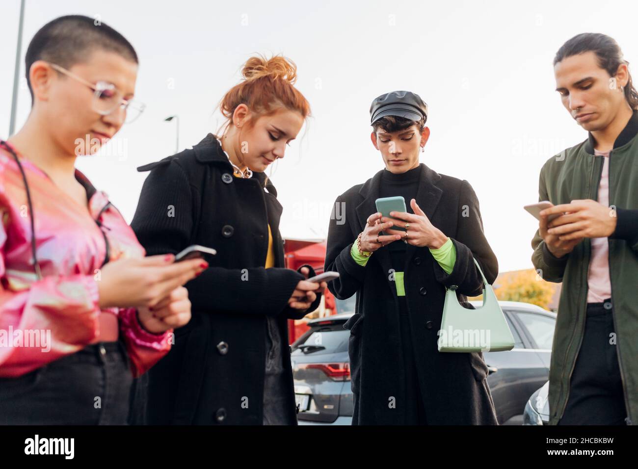 Friends phones on the car hi-res stock photography and images - Alamy